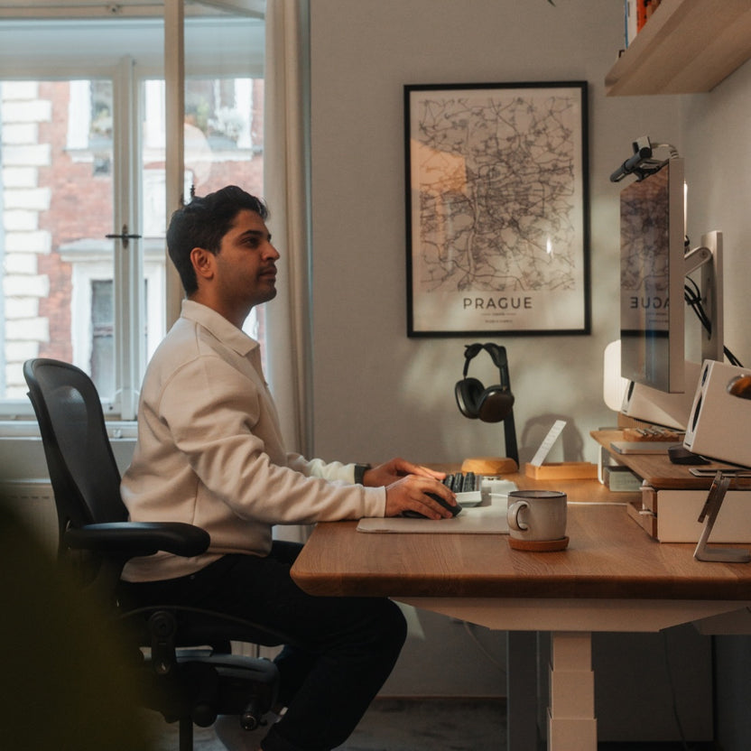 Workspaces made with love | Oakywood.shop