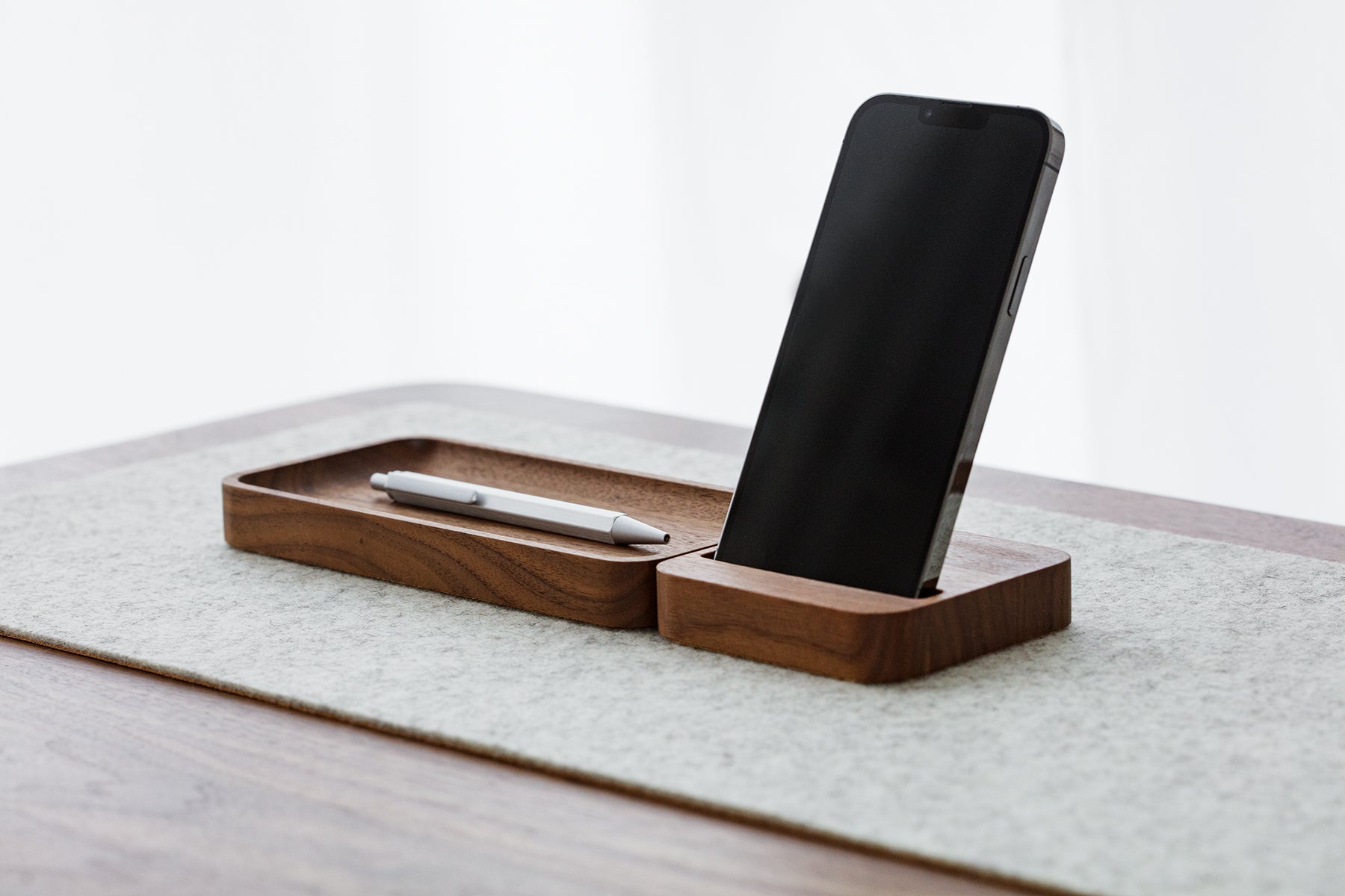 Smartphone Stand - OakyBlocks Wooden Modular Magnetic System | Oakywood ...