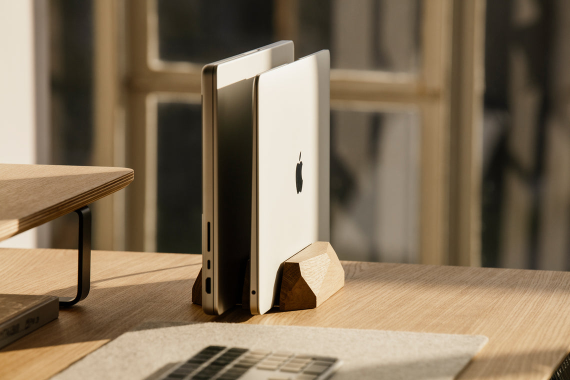 Dual Laptop Dock - double laptop vertical dock | Oakywood.shop