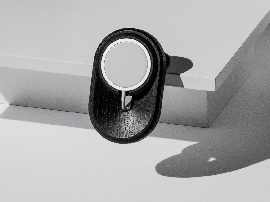 MagSafe iPhone Desk Shelf Mount | Oakywood.shop